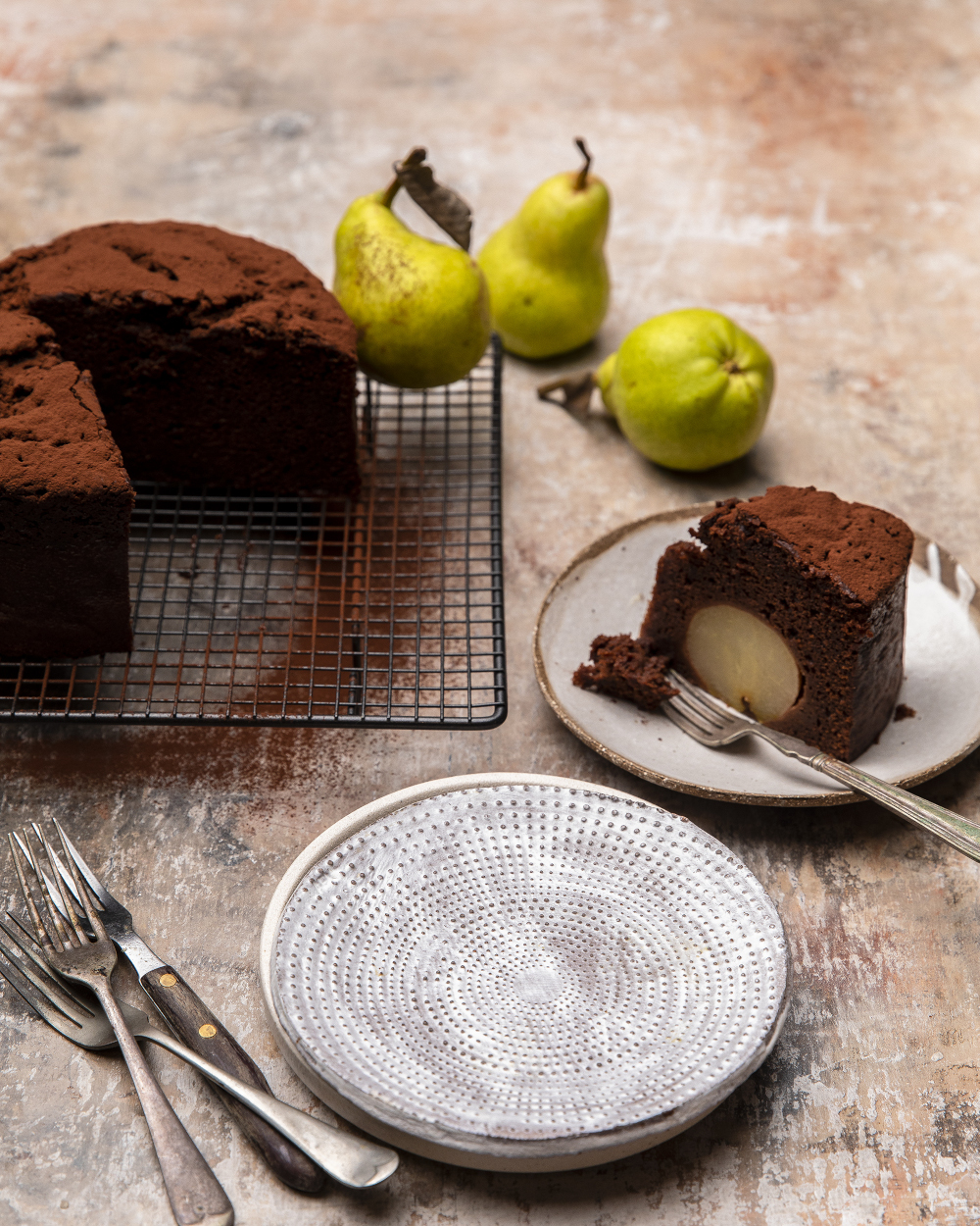 Chocolate and Pear EVOO Cake | Bertolli Olive Oil